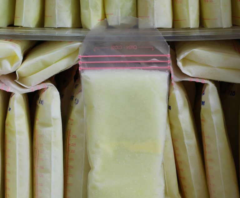 Essential Breast Milk Storage Guidelines for New Mothers